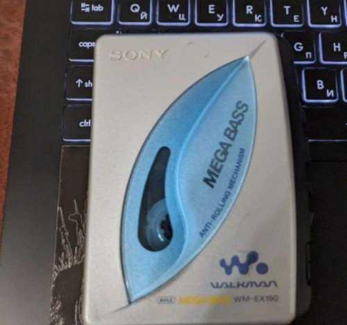 Кассетный плеер Sony walkman WM-EX190