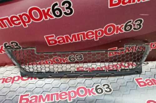 Решетка бампера передний LADA Largus