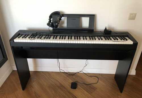 Цифроаое пианино Yamaha Pa-150+ подставка+наушники