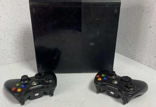 Игровая приставка Microsoft Xbox 360