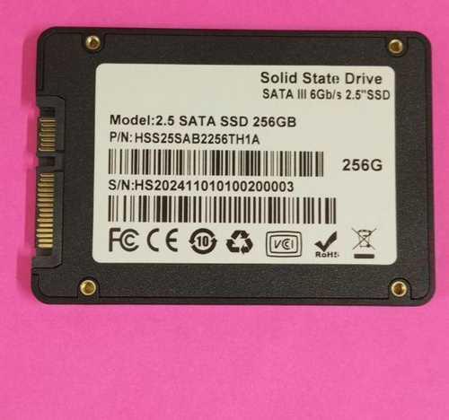 Новый ssd 256 GB. SATA 2.5