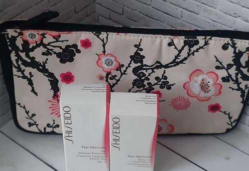 Shiseido набор мини крема +косметичка