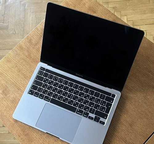 Apple macbook pro 13 2020 m1 8gb 256gb