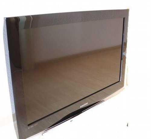 Телевизор Samsung LE-32B450c7w