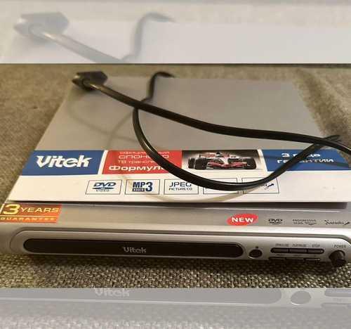 DVD плеер Vitek VT4002