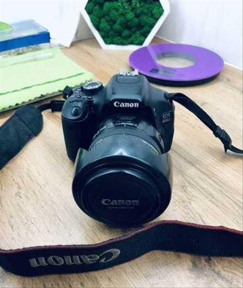 Зеркальный фотоаппарат canon eos600D