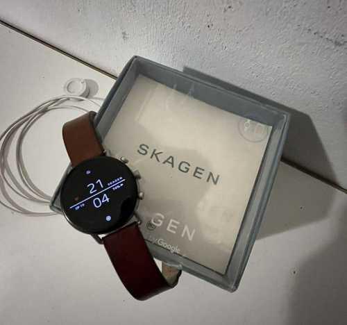 Смарт часы skagen 2