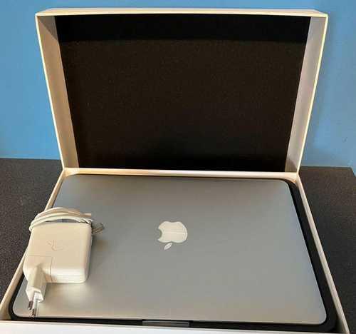 Macbook Air 13 early 2015