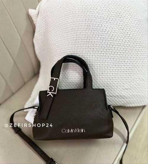 Сумка Calvin Klein кроссбоди