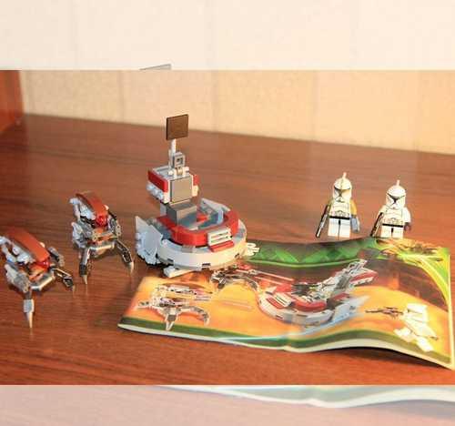 Lego Star Wars 75000 Clone Troopers vs. Droidekas