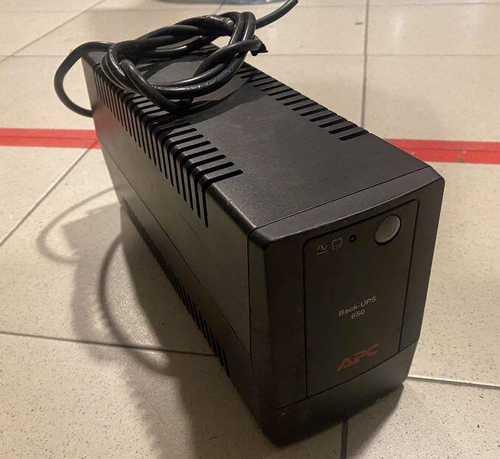 Бесперебойник APC Back-UPS 650