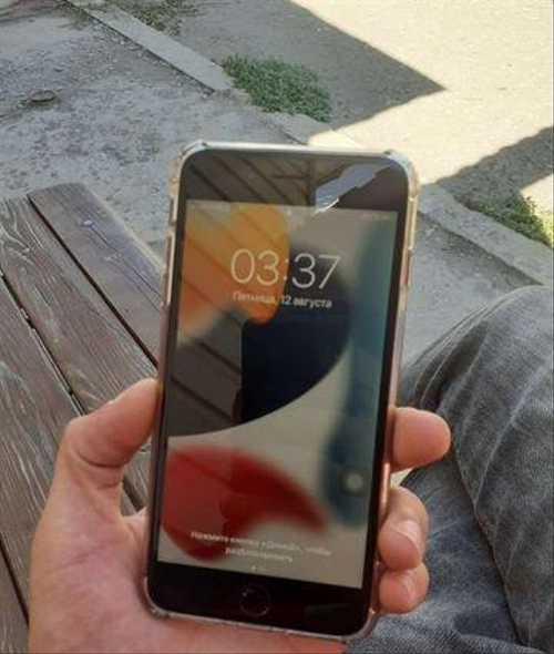Телефон iPhone 8 plus