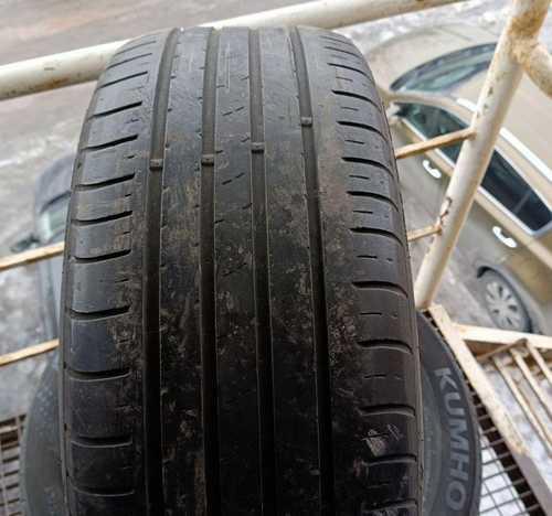 Kumho Ecsta HS51 225/55 R17 101W