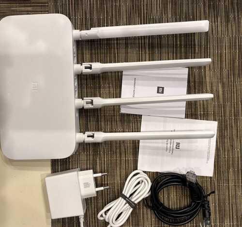 Роутер Xiaomi Mi Wi-Fi Router 4A, новый