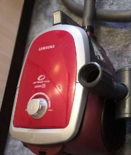 Пылесос Samsung SC4752