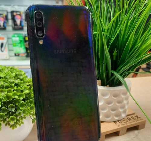 Samsung Galaxy A50, 4/64 ГБ