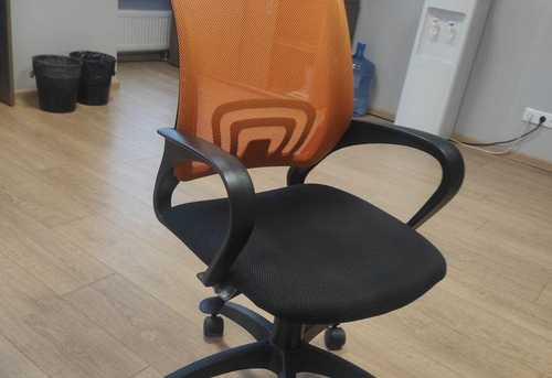Компьютерный стул кресло бу Бюрократ оранжевый