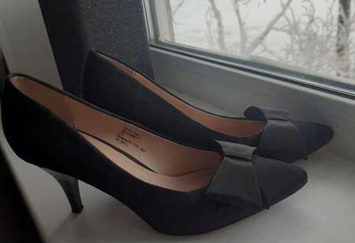 Туфли женские чёрные с бантом 36,5 размер