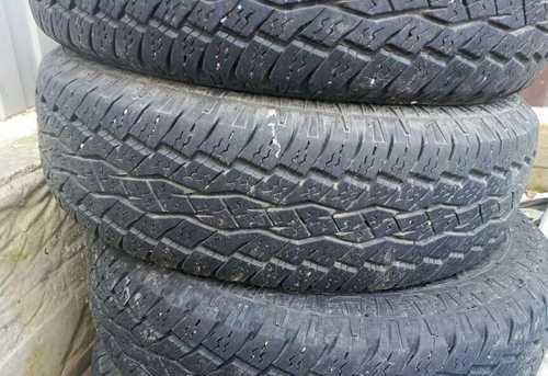 Toyo Tranpath A/T 205/70 R15