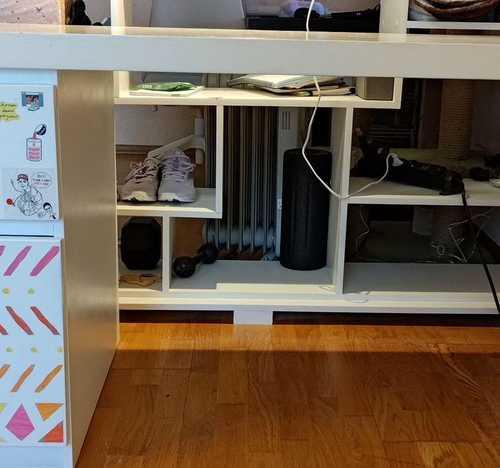 Стол IKEA Malm