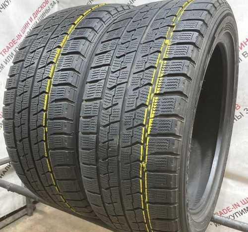 Goodyear UltraGrip Ice Navi Zea 215/50 R17 91T