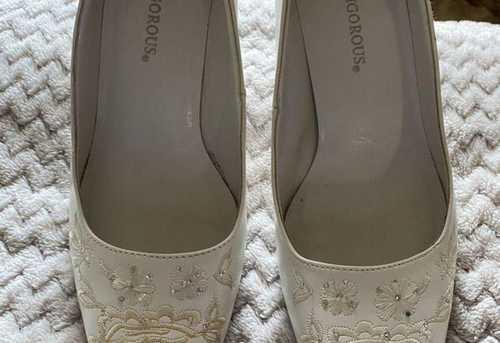 Туфли 36 размер свадебные