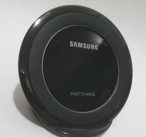 Беспроводная зарядка Samsung Fast Charge EP-NG930