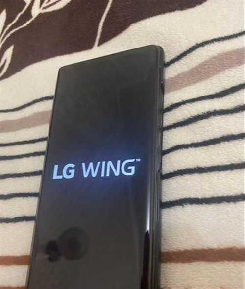 Телефон LG wing