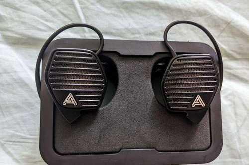 Audeze LCD-i3