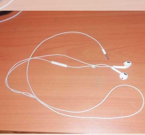 Наушники earpods проводные