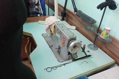 Продам производственную швейную машину 1022 класс