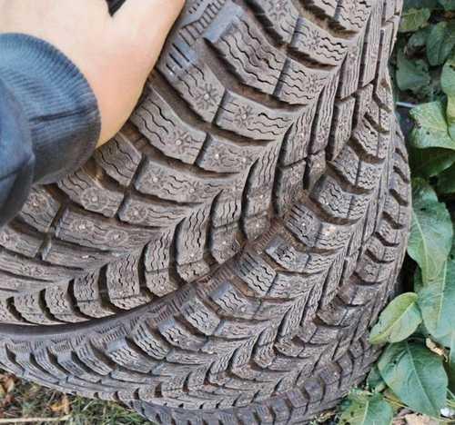 Michelin X-Ice North 4 185/65 R15