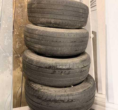 Pirelli Scorpion Verde 215/65 R17 99V