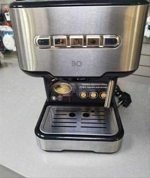 Кофеварка рожковая BQ CM8000