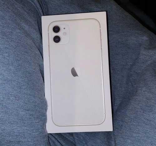 Коробка от iPhone 11