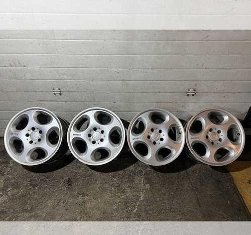 Оригинальные диски R17 Brabus Monoblock IV 5*112