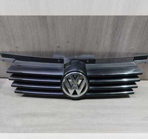 Решётка радиатора volkswagen bora