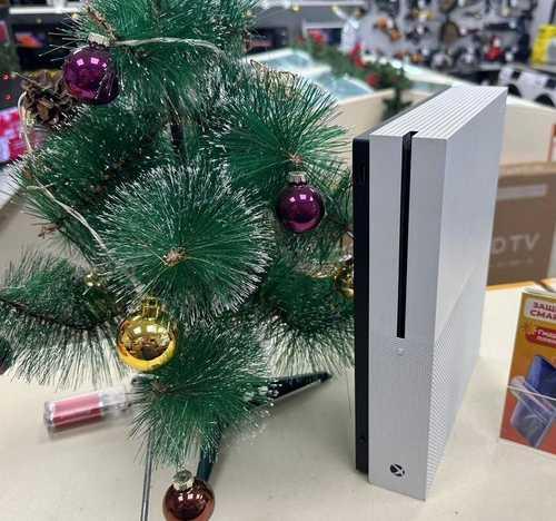 Игровая приставка Xbox One S 1000 GB
