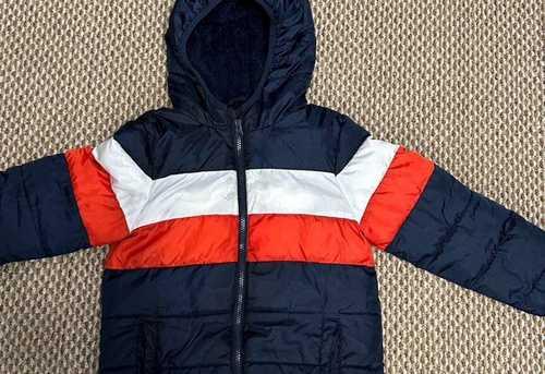 Куртка осень- зима для мальчика 4-5 лет