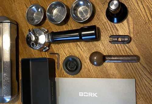 Кофеварка рожкового типа Bork C803