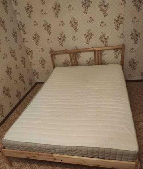Кровать с матрасом бу IKEA 140*200