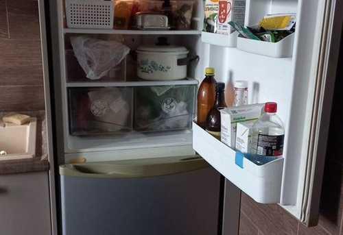 Продам б/у холодильник LG работающий, no frost