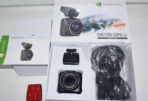 Видеорегистратор navitel DR700 GPS