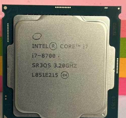 Процессор Intel Core i7 8700