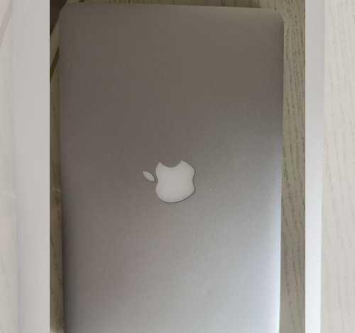 Apple Macbook Air 11', 2014г