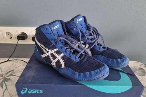 Борцовки asics 33р