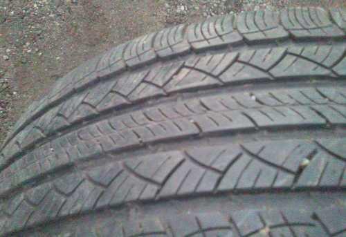 Michelin Latitude Tour HP 275/45 R19