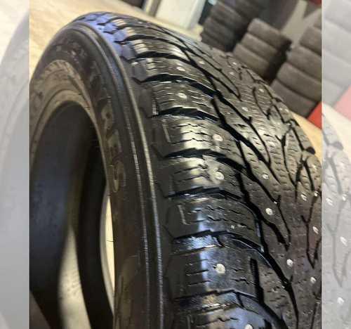Nokian Tyres Hakkapeliitta 9 SUV 255/55 R19 111