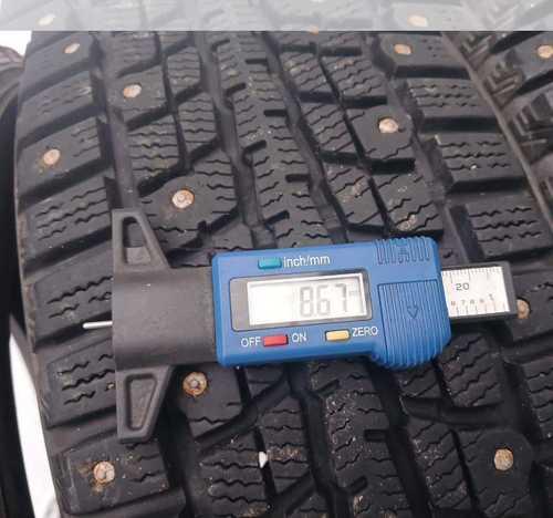 Dunlop SP Winter Ice 01 175/65 R14