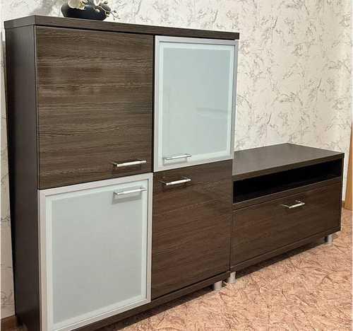 Шкаф тумба под тв полка настенная